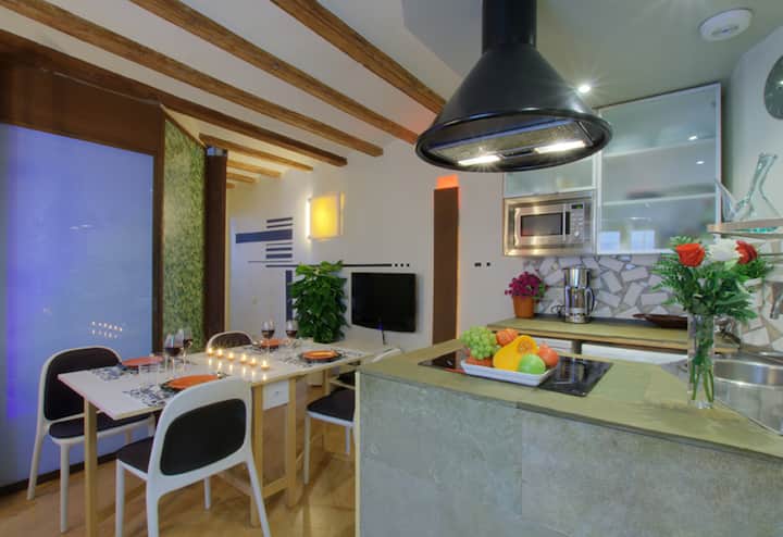 Central  Cotê Ramblas A/c Wi-fi - Barcelona