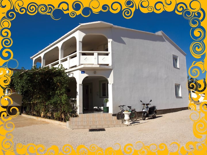 Apartmani Sanela 2 - Privlaka