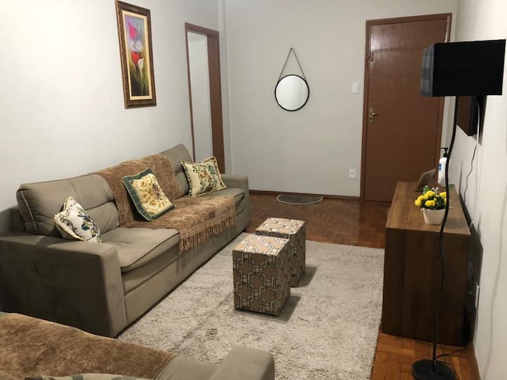 Apartamento Central, Vista De Frente A Avenida Principal Da Cidade, Com Bares E Restaurantes. Tudo Novo Para Esperar Seus Hóspedes. - Serra Negra