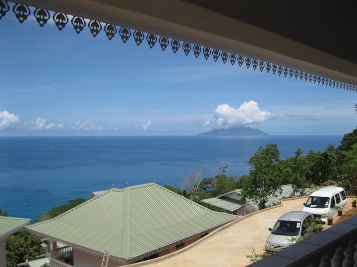 Raja Of Chepsted Self-catering Chalets - Seychelles