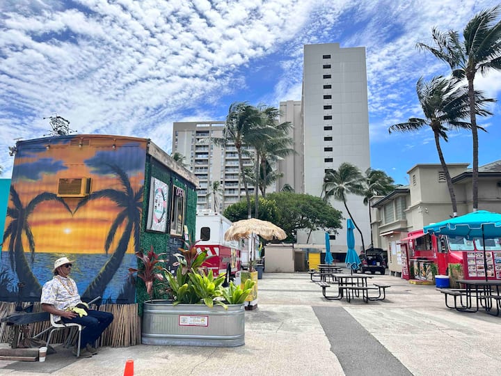 Hawaiian Monarch Private Studio/no Resort Fee - Honolulu