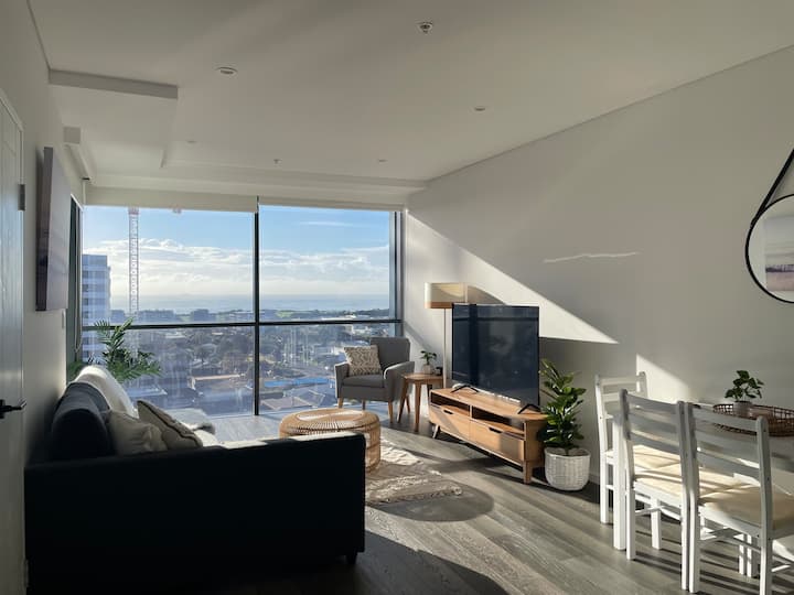 City Apt In Wollongong With Ocean Views & Balcony - Wollongong