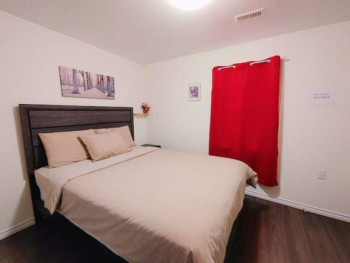 Walk 5 Min To Falls, Main Floor Unit, Free Parking - Niagara Falls, NY