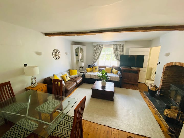 Quirky, Historic Luxury Hideaway - Andover, KS