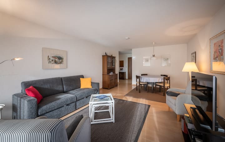 Putzprinz Gujan Ferienwohnung, Haus Surmir B / 16 - Flims
