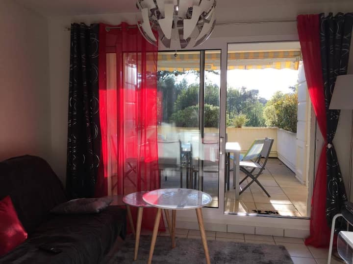 300 M/mer App Terrasses Vue Parc, Piscine Chauffée - Pornichet