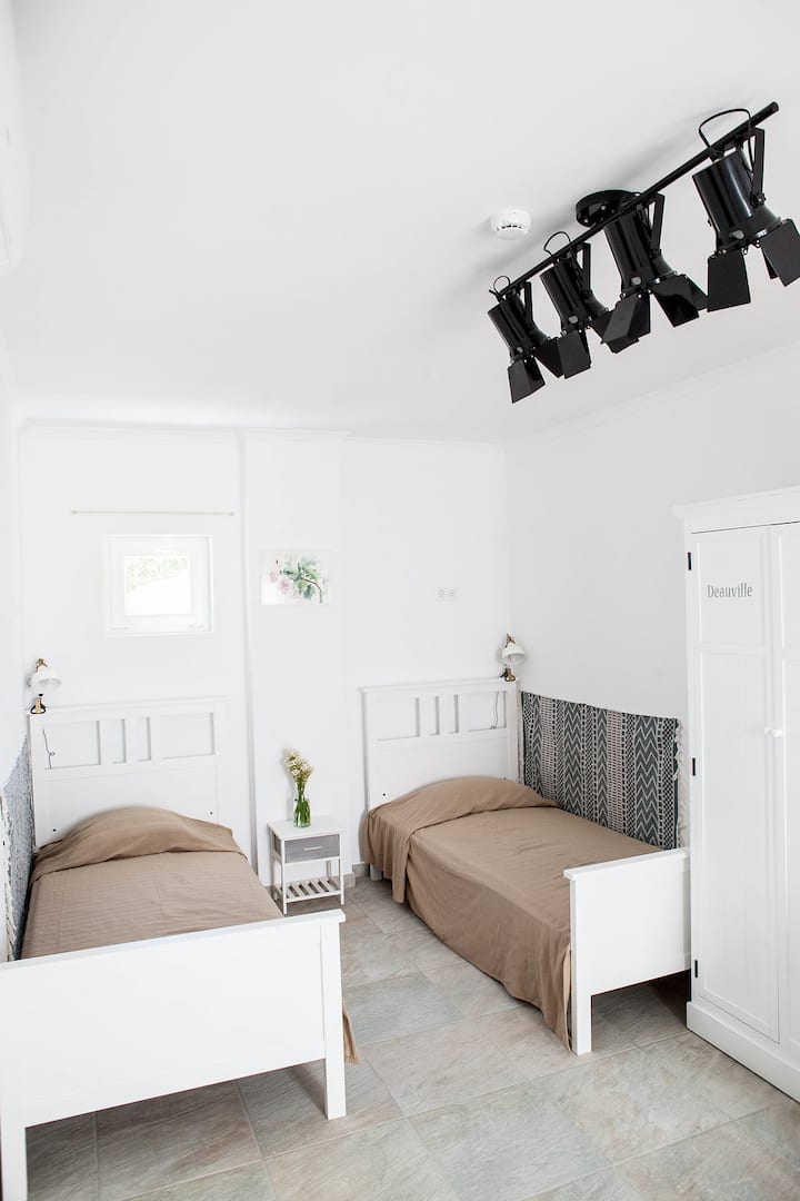 Casa Sardinhas - "Dona Ana" - Triple Room En-suite - Lagos