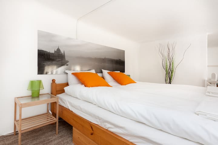 The Parliament Apartment With A/c - Budapest