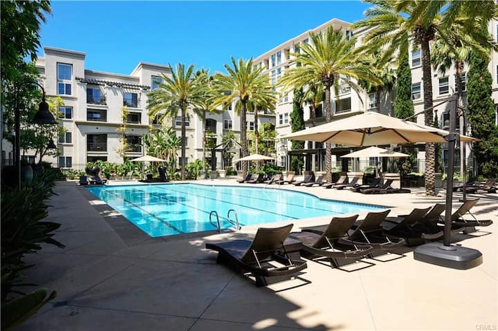 My One Bedroom Luxurious Heaven - Irvine, CA