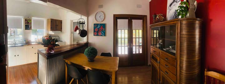 Moodie Cottage Bathurst - (Free Wifi & Netflix) - Bathurst