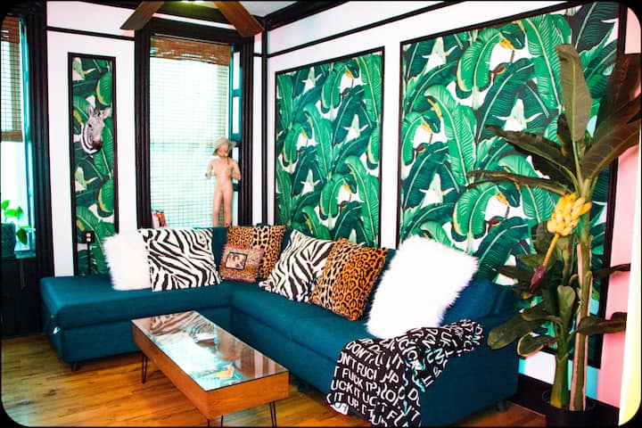 Cheery Chelsea Charmer, Flexible Dates And Rates! - New York City