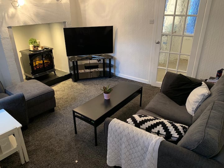2 Bed Fisherman's Cottage - Morecambe
