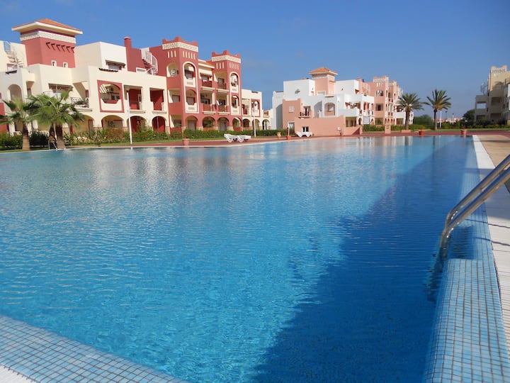 Saidia Marina Vik. Climatisation. Vue Piscine. - Saidia