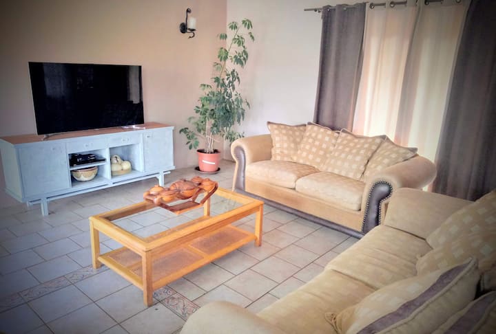 Tranquil Double Room Next To Klein Olifants River - Middelburg