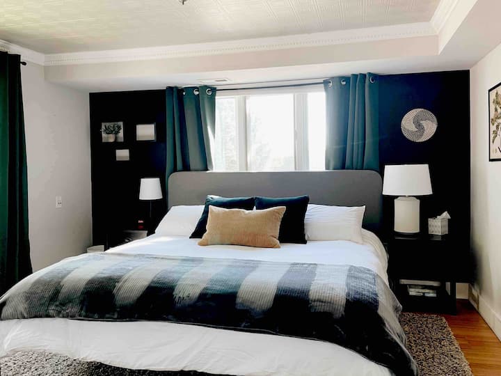 Mountain View Retreat - 2 King Beds - Pullman, WA