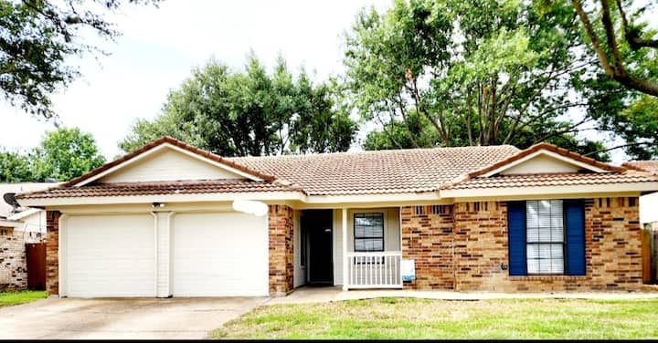 Juniper House - Arlington, TX