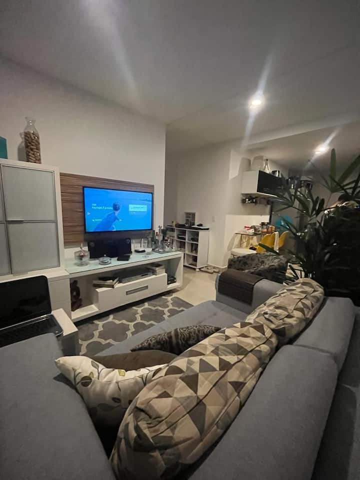 Quarto/sala Charmoso Confortável - Juiz de Fora