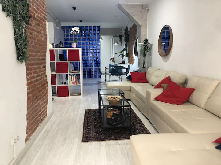 Awesome Loft New & Fully Furnished, Top Amenities - Barcelona