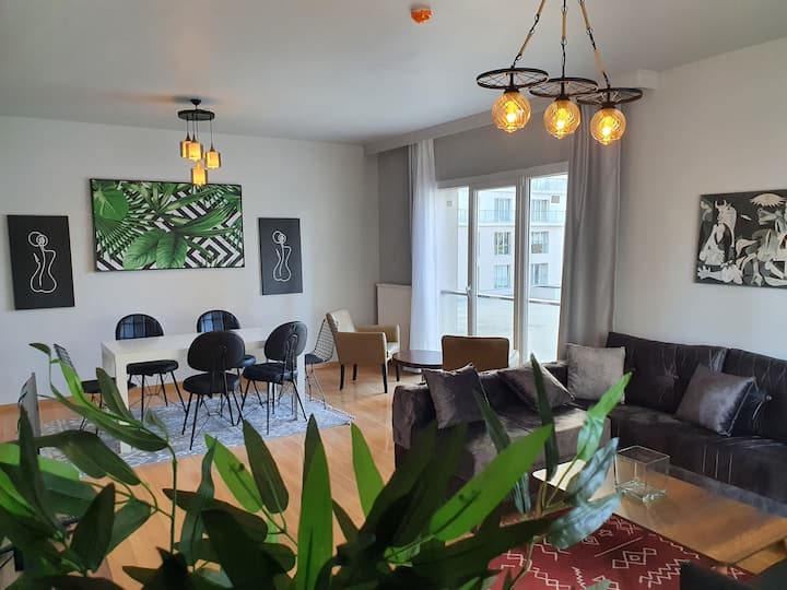 Spacious New 3 + 1 In Best Location Of Esenyurt - İstanbul