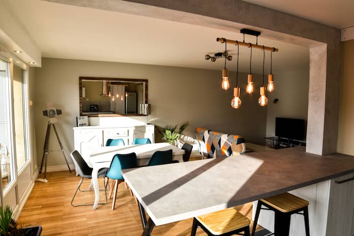 Chez Momone Appartement Calme Proche Centre Ville - Lons-le-Saunier