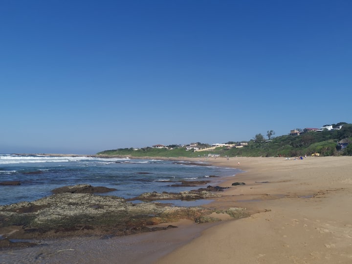 Umzumbe Beach Holiday Rentals & Homes - KwaZulu-Natal, South Africa ...