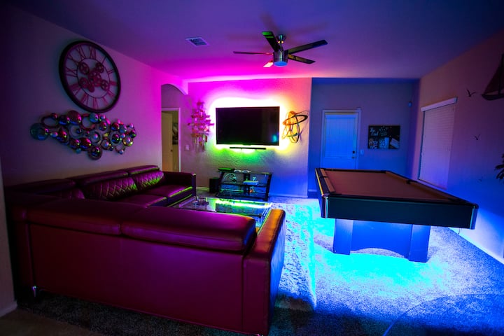 Fantasy Fun House Near LACKLAND / SEAWORLD - Houses for Rent in San ...