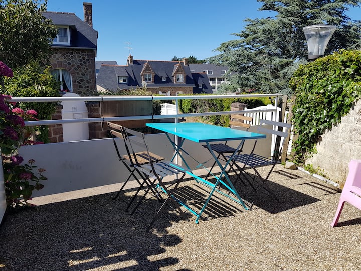 T2 Ploumanach 100m Plage, Parking, Terrasse. - Trégastel