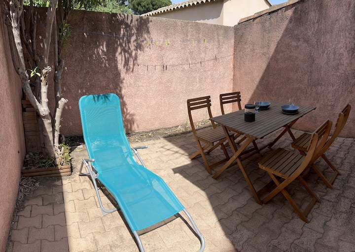 Studio+cour+parking Au Grau D'agde 200m Plage - Agde