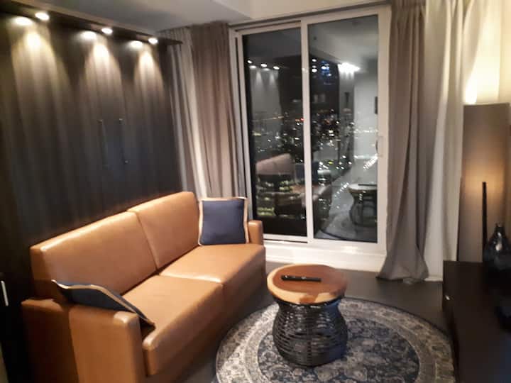 Studio - Heart Of The Financial District - Toronto, ON