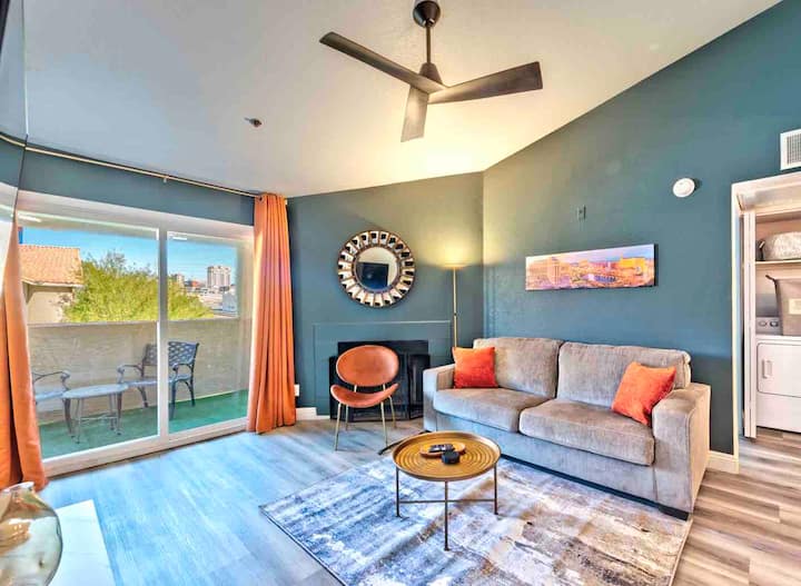 Gorgeous Condo 1mi From Strip! - The Mirage