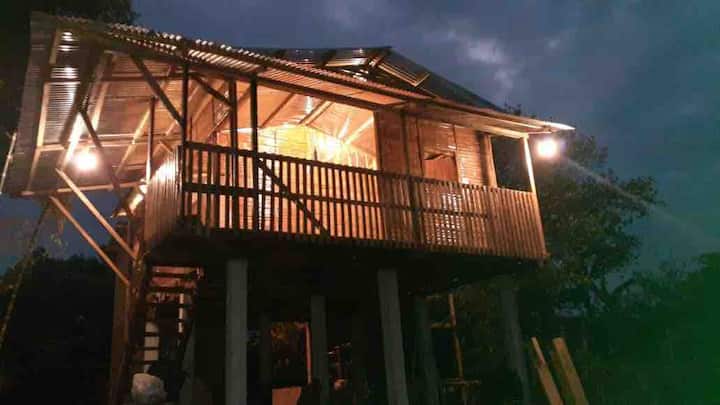 Cabaña Rústica En Acogedoras Instalaciones - El Carmen