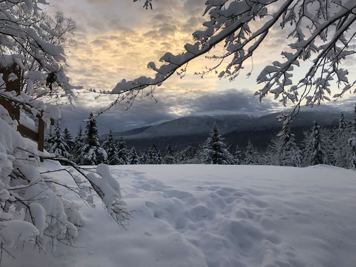 Log Home 4b/2b Amazing Mountain View Hike & Ski - Santa's Village, Jefferson