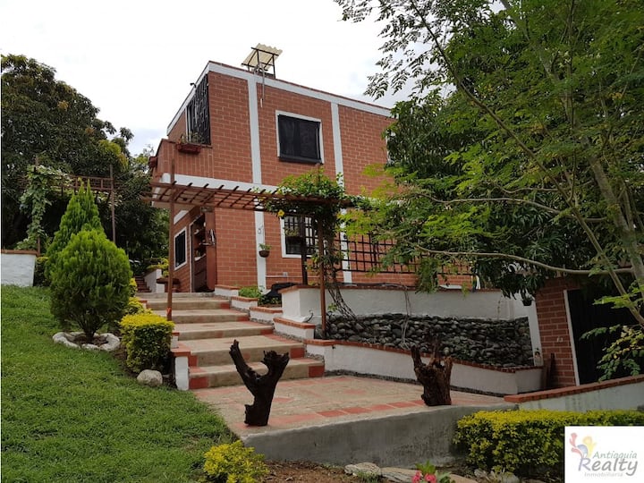 Oasis Natural - Santa Fé de Antioquia