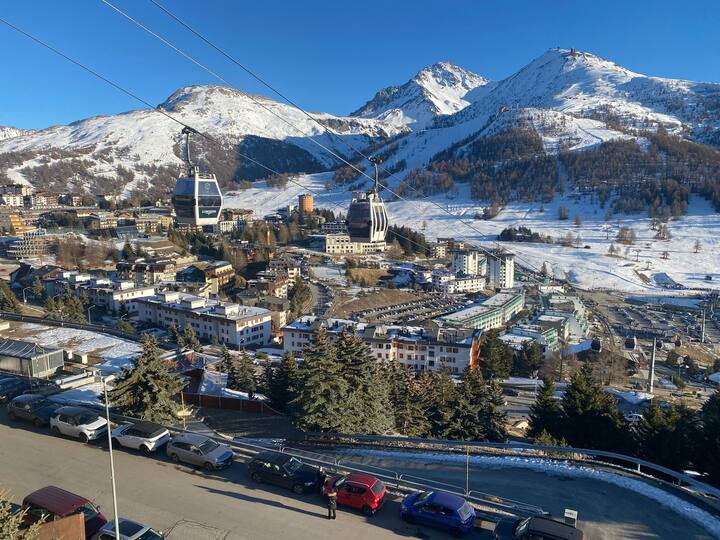 Sestriere - Appartamento 6 Posti Con Servizi - Pragelato