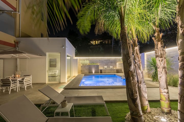 Oasi Gorgoni Charming House & Pool - Lecce