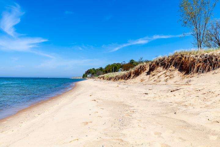 Lake Michigan Waterfront Vacation Rentals - United States | Airbnb