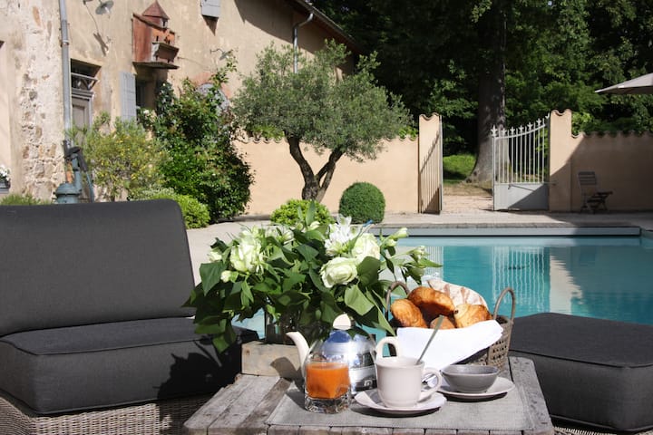 Chambre D'hôtes Au Château Chambre Moulin à Vent - Belleville, France
