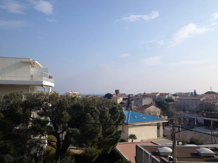 T2 Parking Accès à Pied Aux Plages - La Ciotat