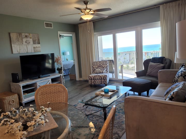 Stunning Beach Views From 7th-floor Retreat - 오칼루사 아일랜드