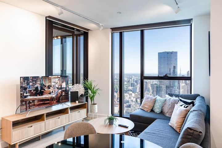 Skyline Living: Elegant Pad In Central Melbourne - Melbourne