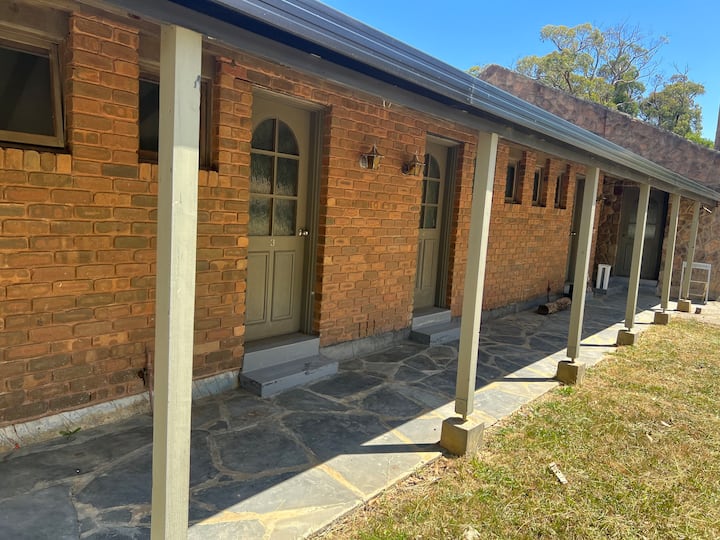 Pleasant One Bedroom Cabin - Kilmore