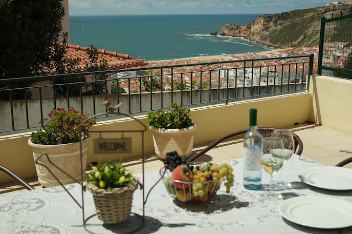 The Best View Over Nazare! Cozy Apartment - Alcobaça