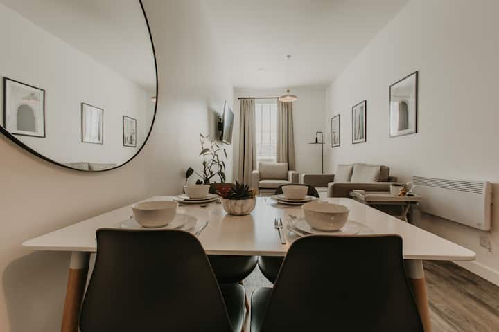 Station House, Serviced Apartment 7 With Air-con - コッツウォルズ