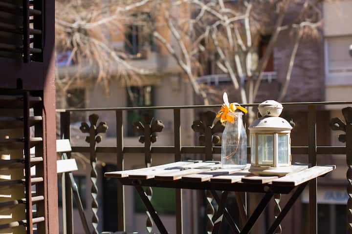 Great Location  With Sun And Balcony - Canyelles