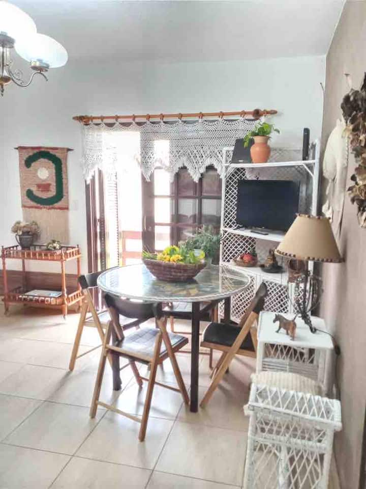 Apartamento Térreo  C/ Sacada A 400m Da Praia - Tramandaí