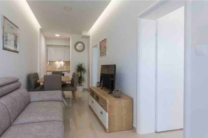 *Sunshine Home With Terrace&view - Dubrovnik