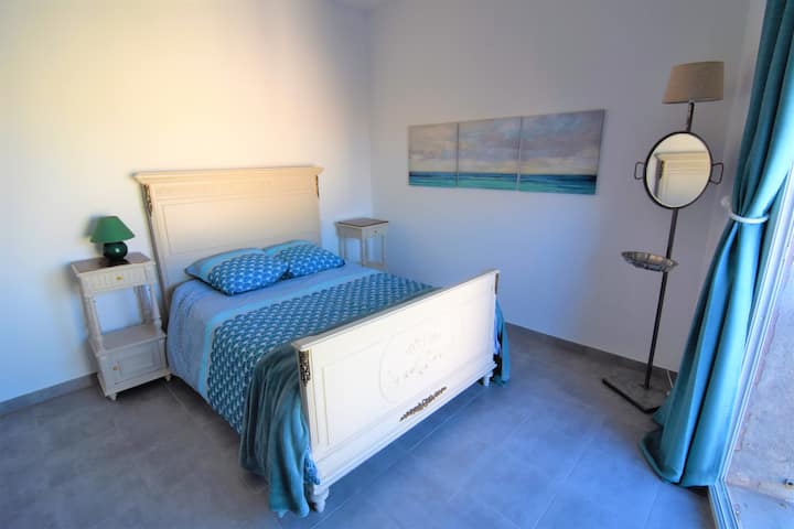 Rue Noilly Flat - Marseillan