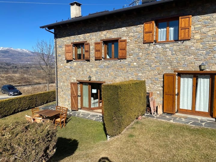 Casa Típica De La Cerdanya - Das