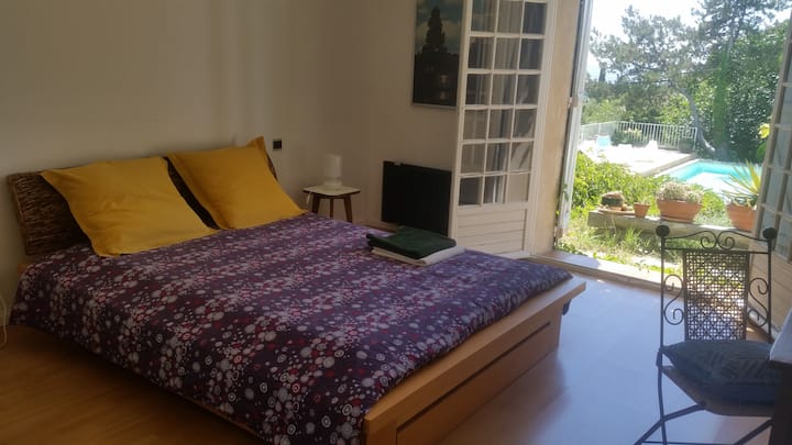 Chambre Confortable Sur Les Hauteurs De Manosque - Manosque