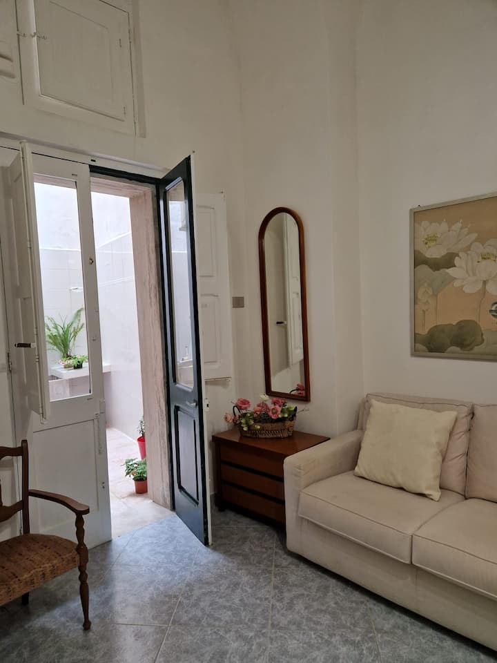Benvenuti A Lecce, Porta San Biagio: Città Felice - Lecce